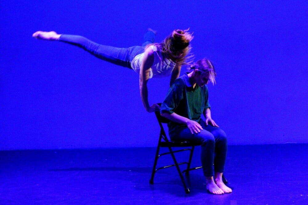 White Wave Dance DUMBO DANCE FESTIVAL — PICTURE PREVIEW